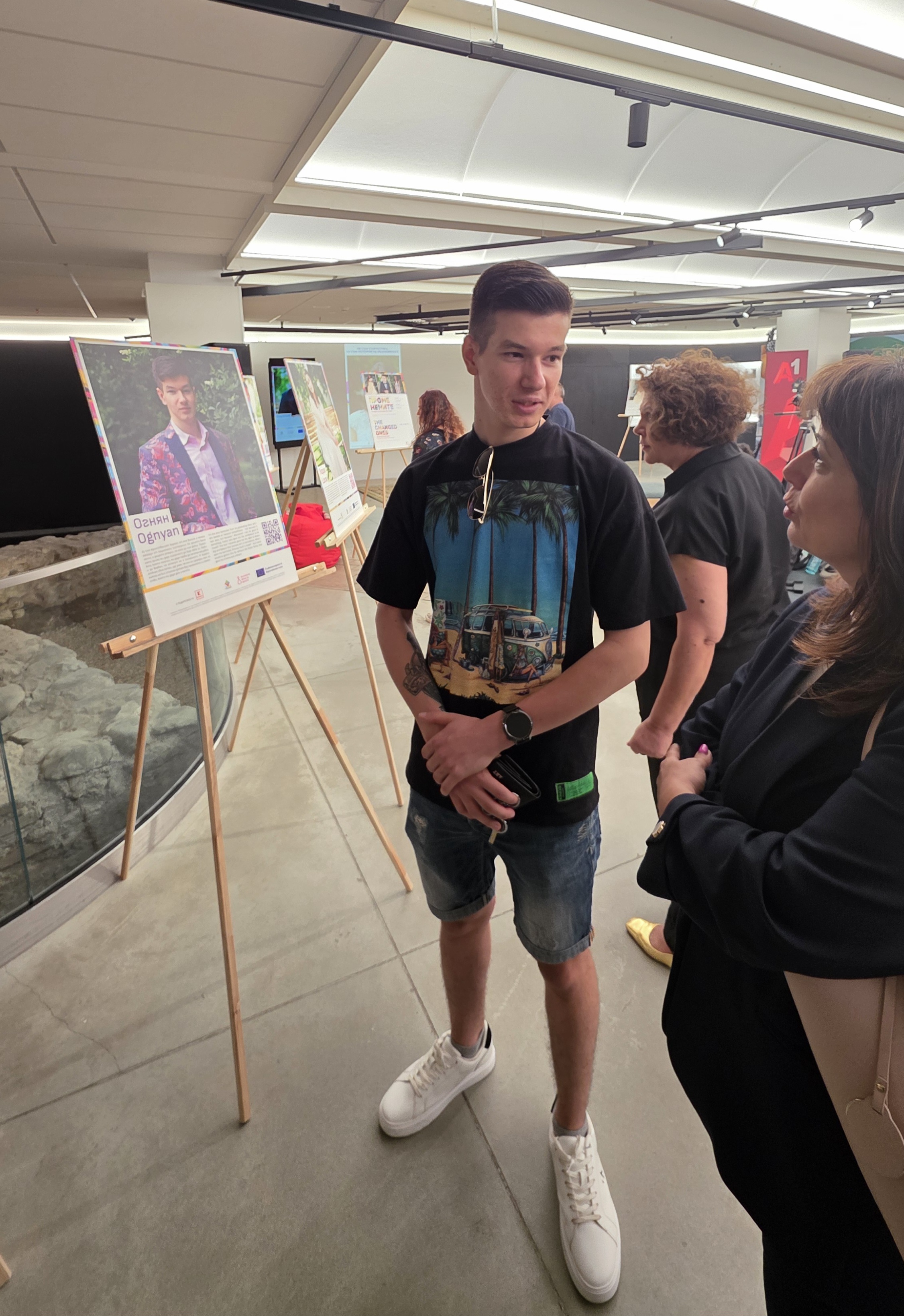 Ombudsman Velislava Delcheva supports photo exhibitio “Changed for Life ...